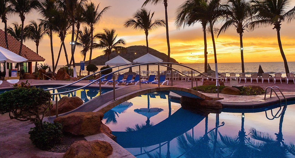 Hôtel Luna Palace Resort à Mazatlán - Mexique | Voyages à Rabais®